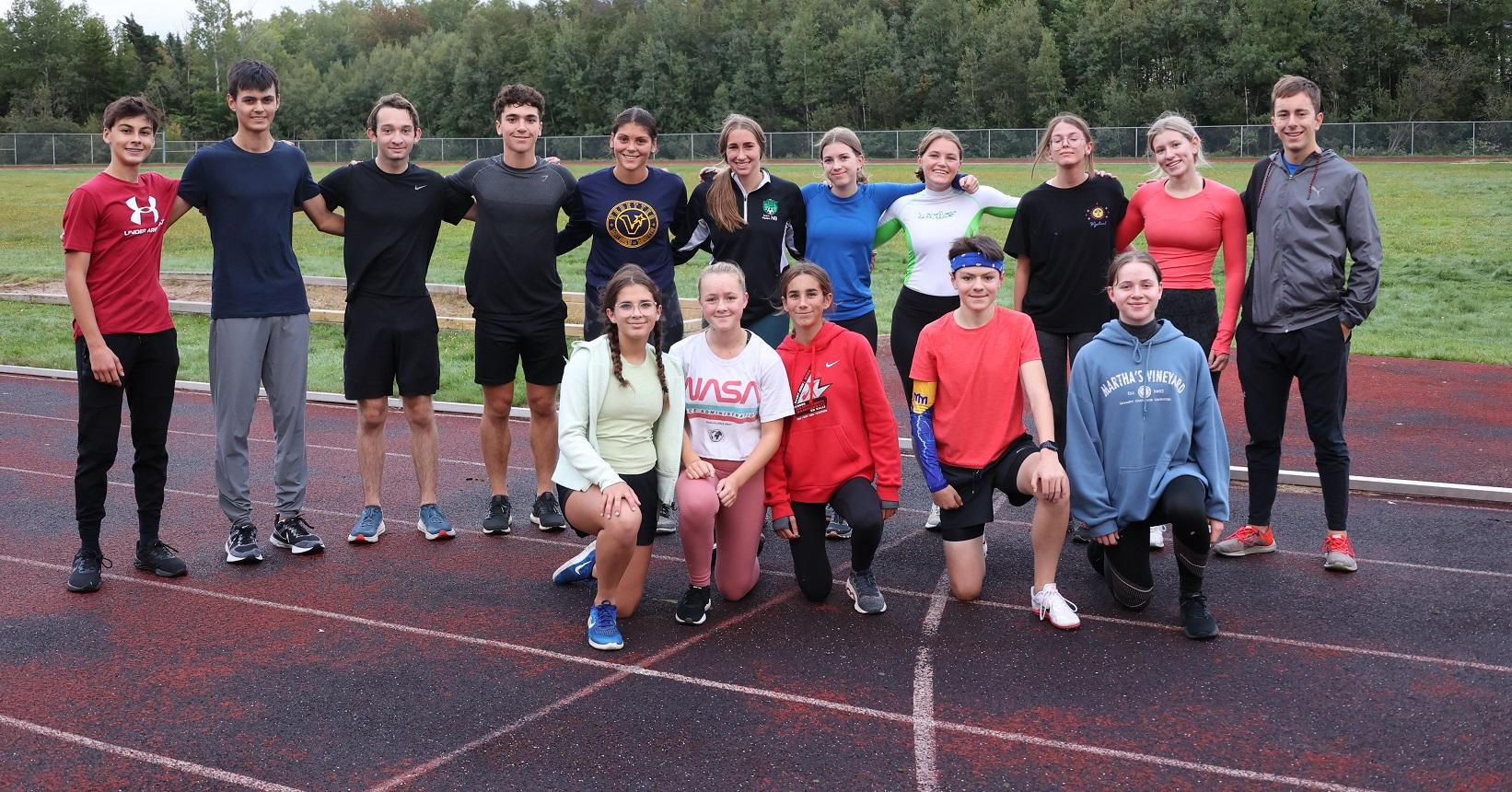 Sports - Soccer : une finale Olympiennes et Vedettes - Le Moniteur Acadien