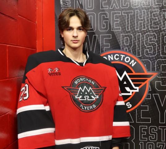 Sports - Victoire et défaite des Flyers au tournoi - Le Moniteur Acadien